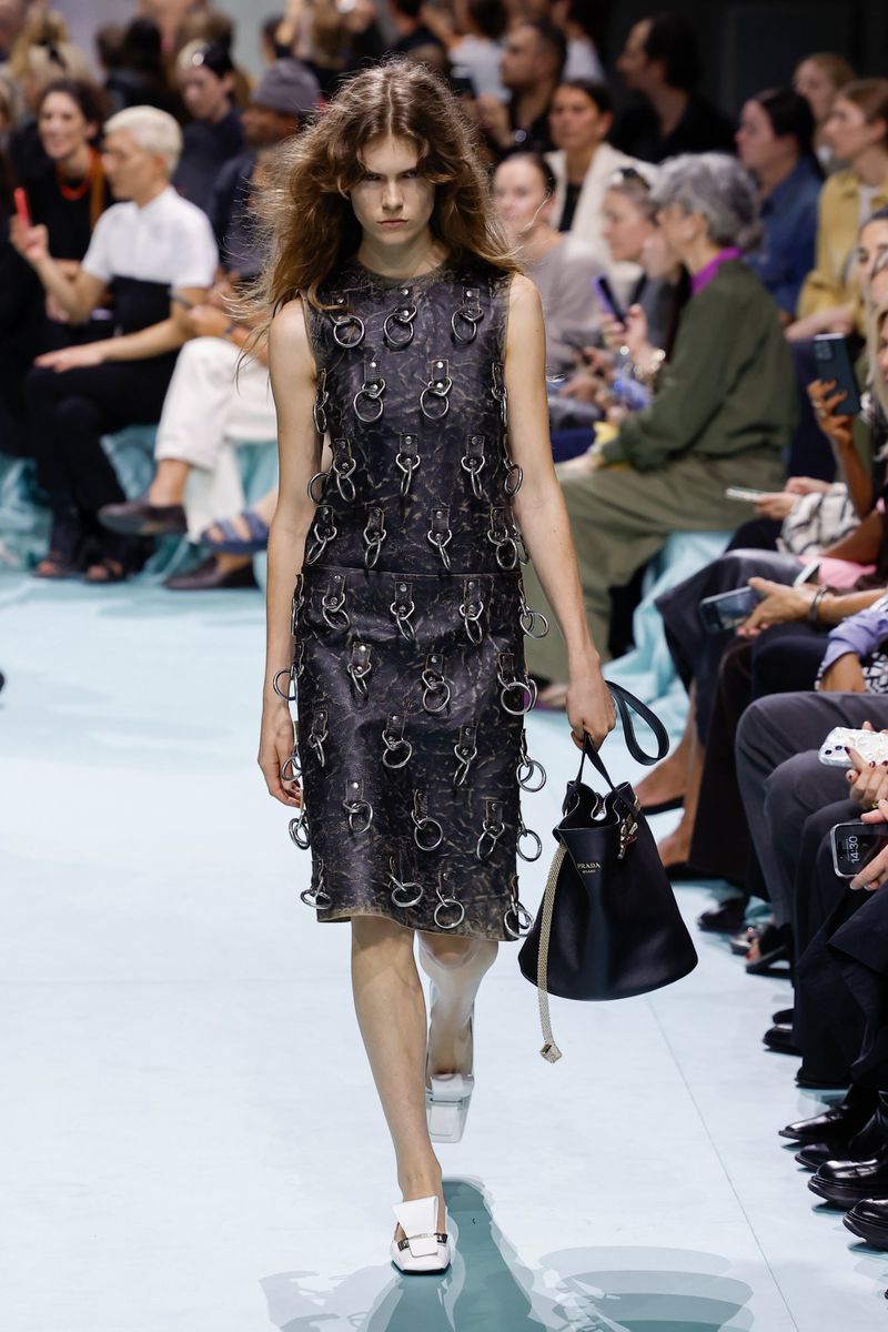 Prada S/S 25 Show (Prada)