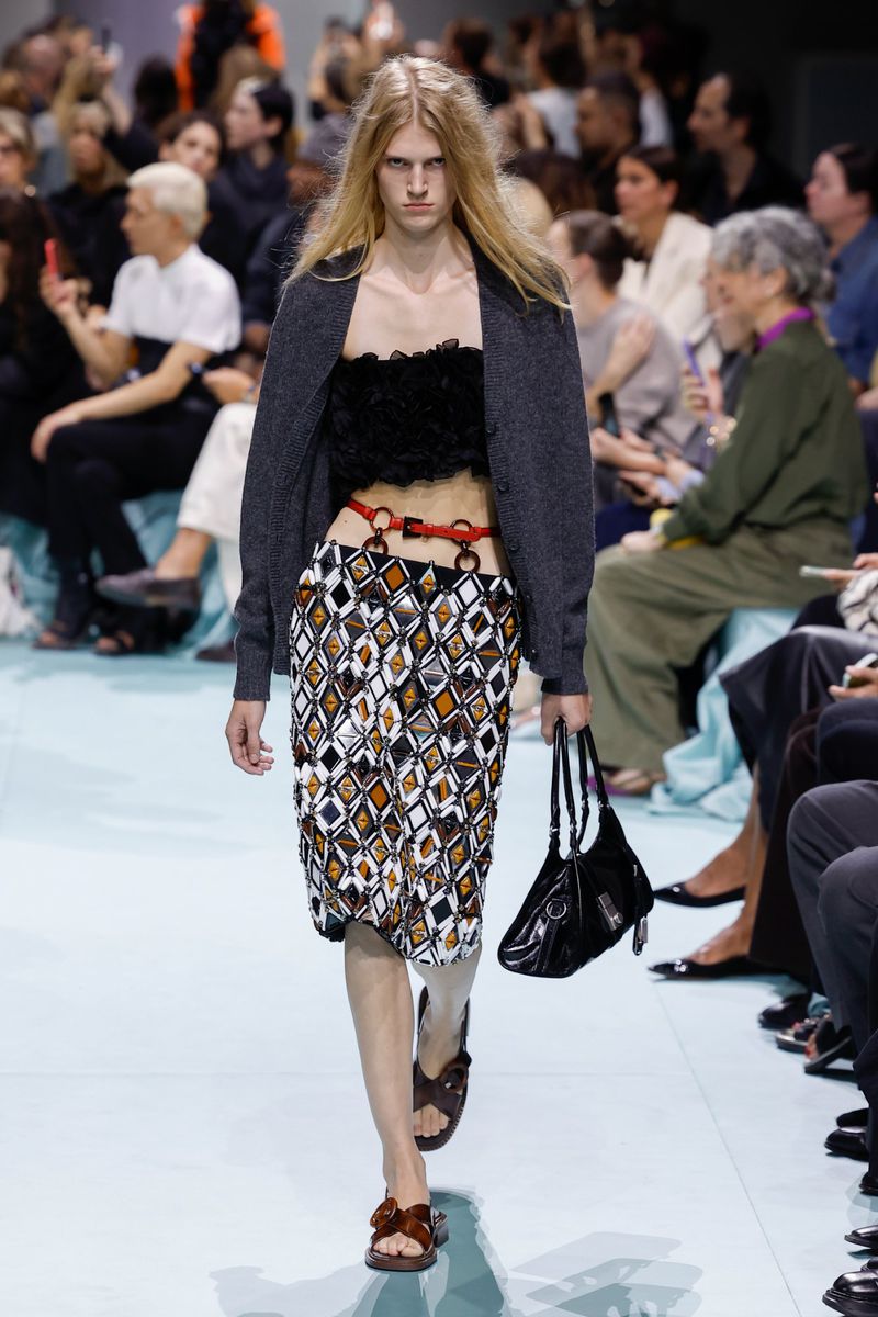 Prada S/S 25 Show (Prada)