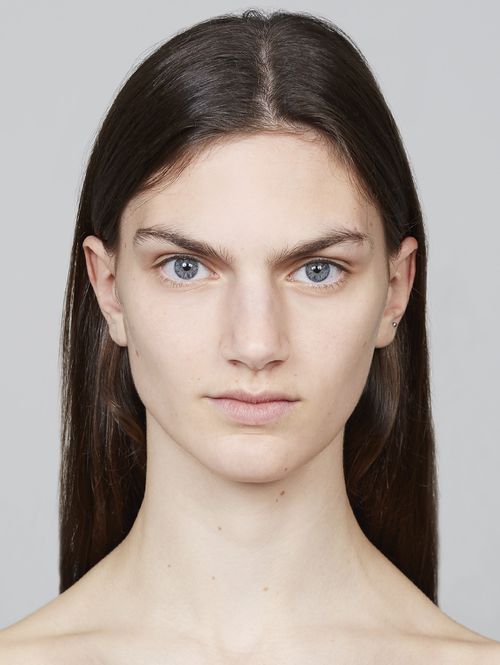 Freya Vervaet - Model - detail by client