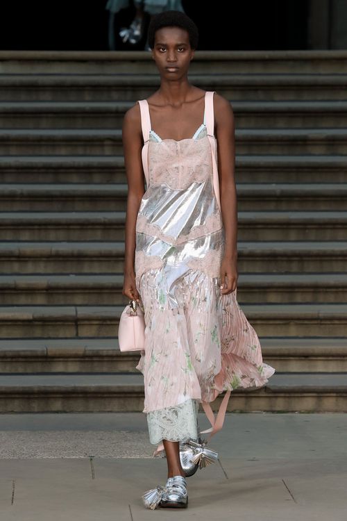 Thecla Edna - Model Profile - Photos & latest news