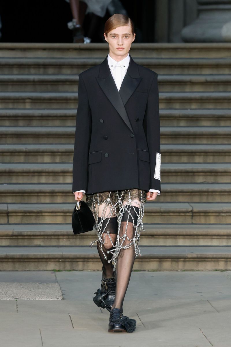 Erdem S/S 25 Show (Erdem)