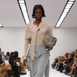 Agel Akol - Model Profile - Photos & latest news