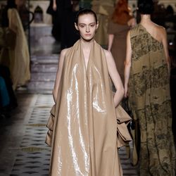 Aine O'Leary - Model Profile - Photos & latest news