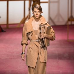 Anouk Smits - Model Profile - Photos & latest news