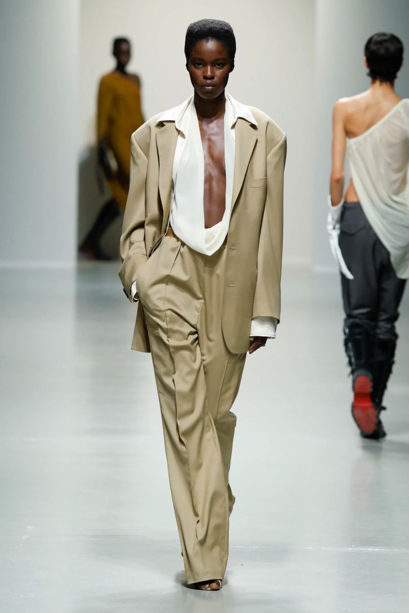 Atlein S/S 25 Show (Atlein)