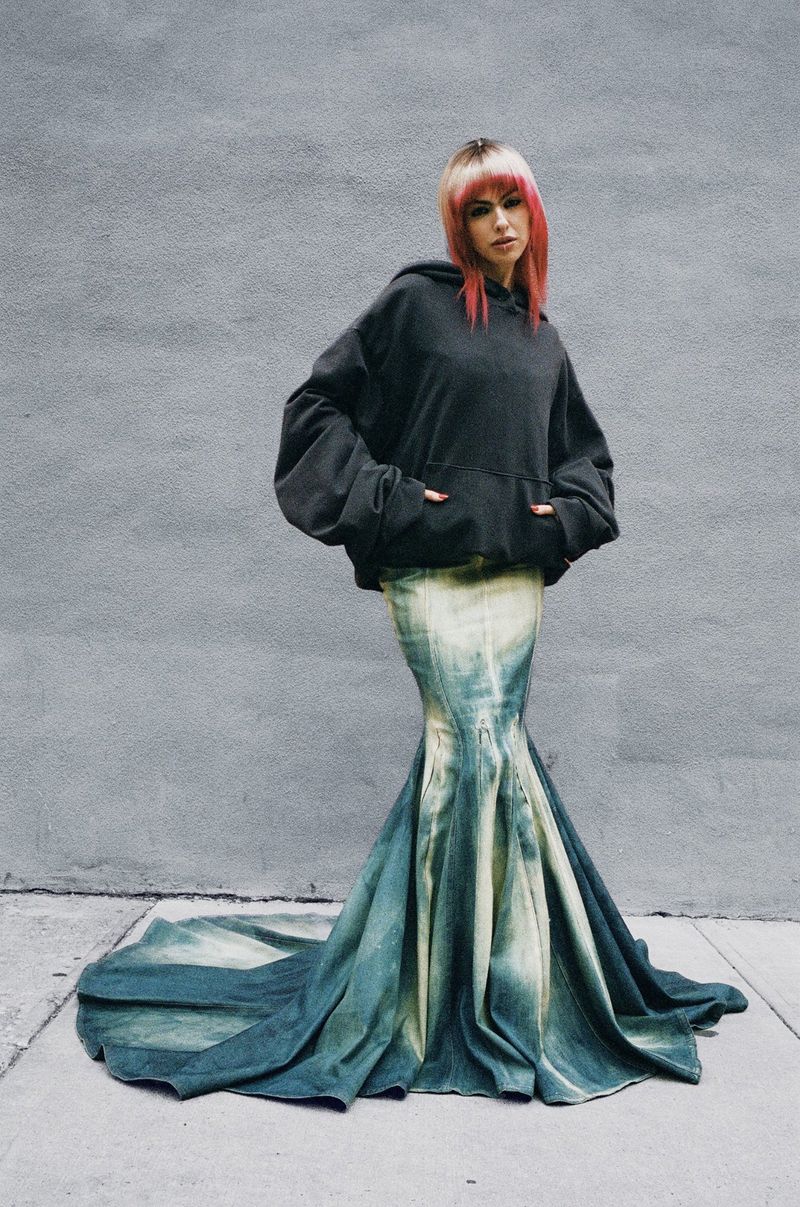 Hair by Evanie photographed by Pablo Gonzez (Dazed Digital)