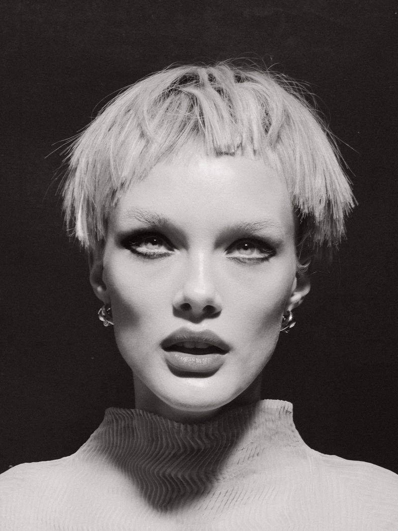 Beauty Issue #35 (Love Want Magazine)