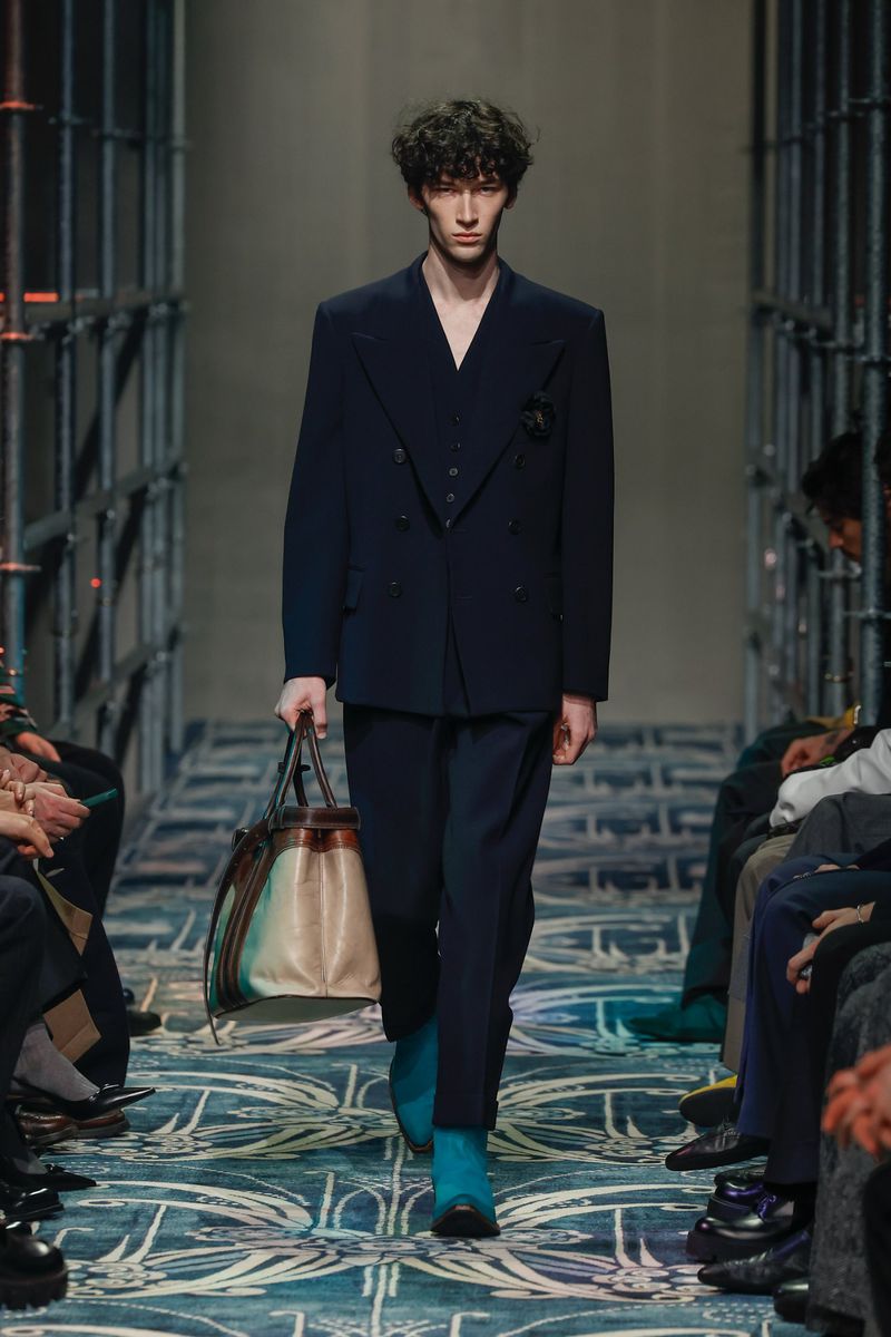 Prada F/W 25 Men's Show (Prada)