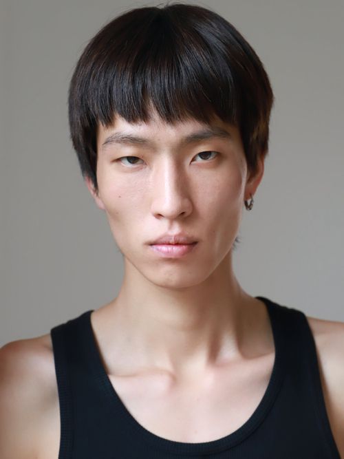 Hanzhen Zhang - Model Profile - Photos & latest news