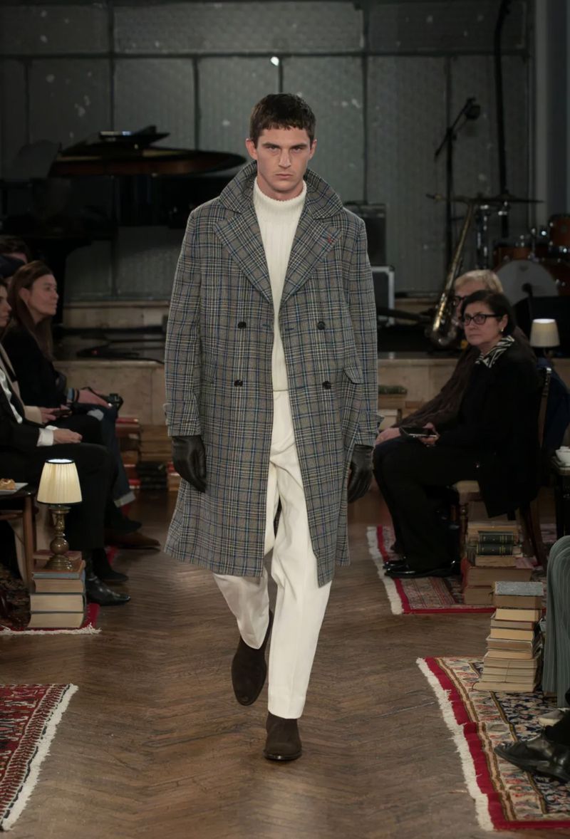 Isaia F/W 25 Show (Various Shows)