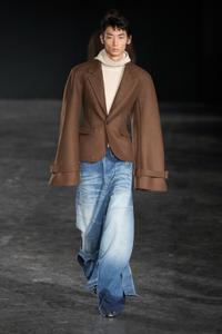 Li Haoyu - Model - detail by client