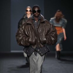 Chol Khan - Model Profile - Photos & latest news