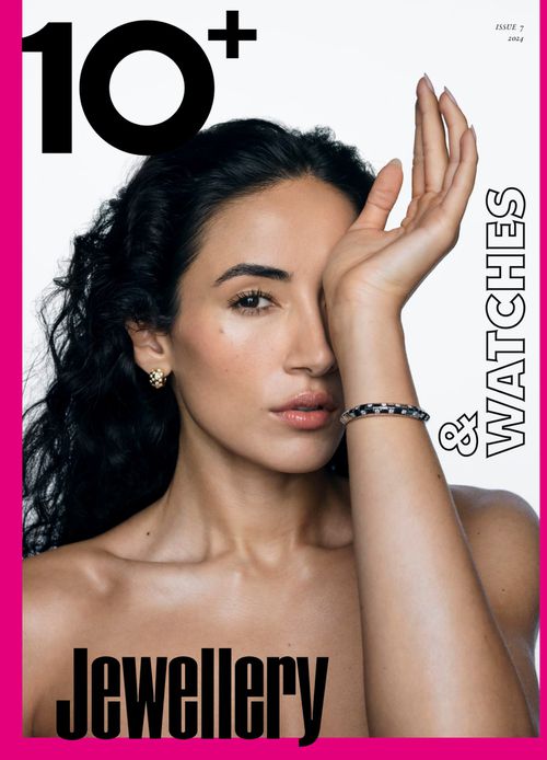 Cora Corré Model Profile Photos And Latest News