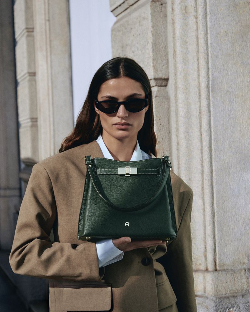 AIGNER FW 24 by Oliver Beckmann (Aigner)