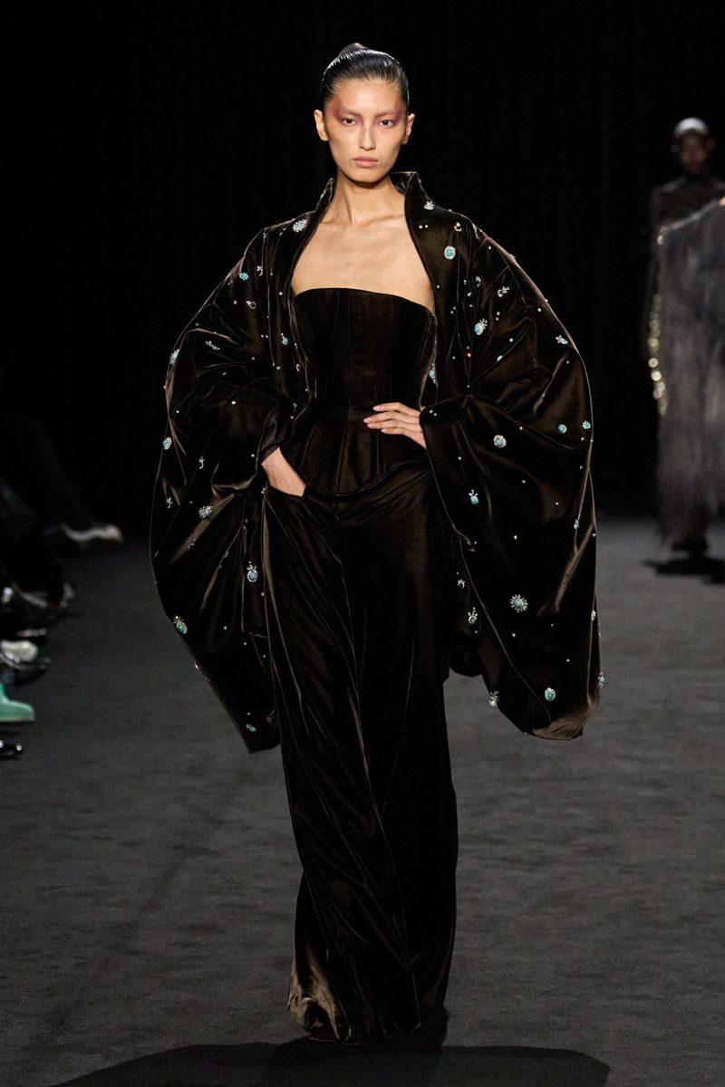 Ashi Studio Haute Couture Spring 2025 Show (Ashi Studio)