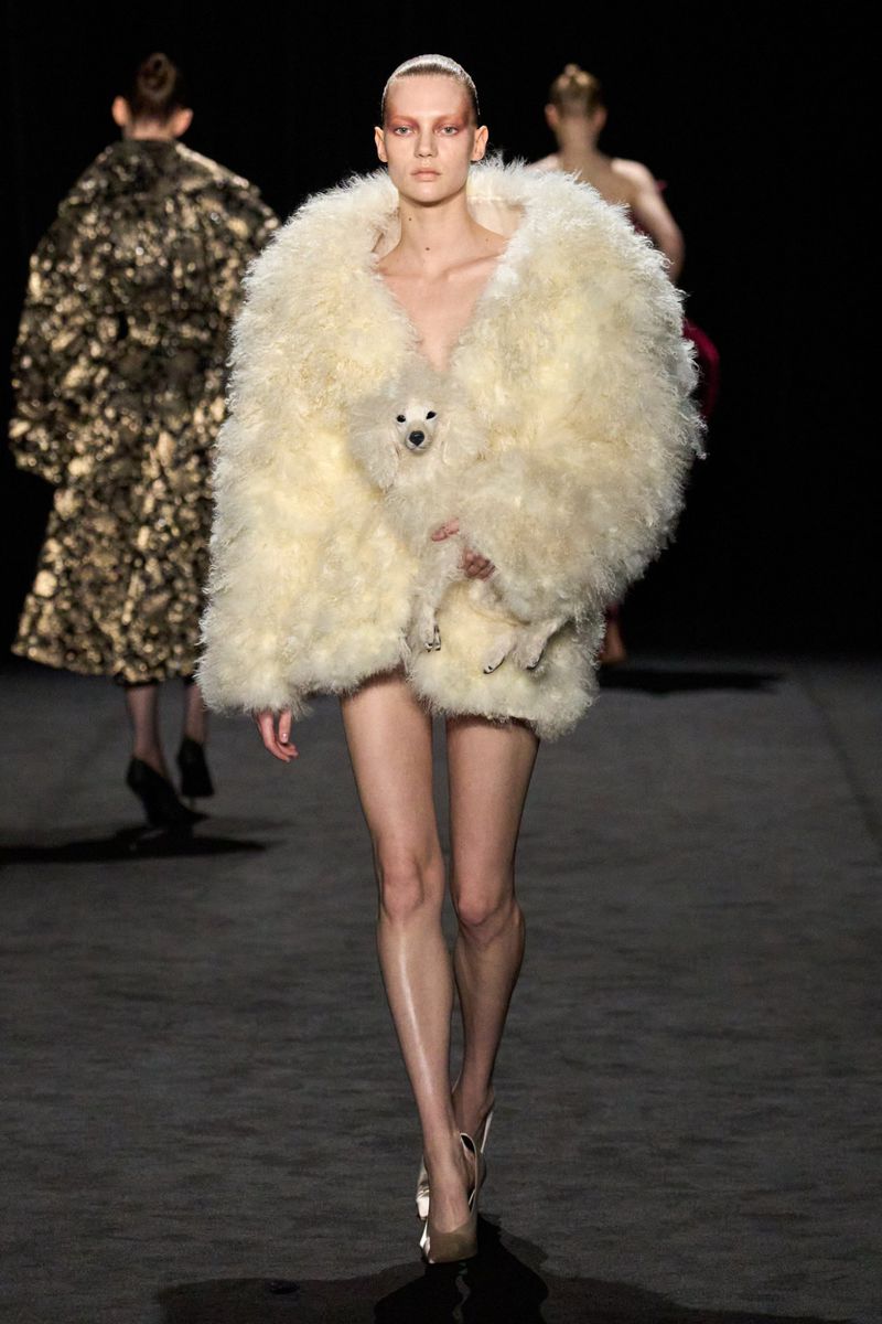 Ashi Studio Haute Couture Spring 2025 Show (Ashi Studio)