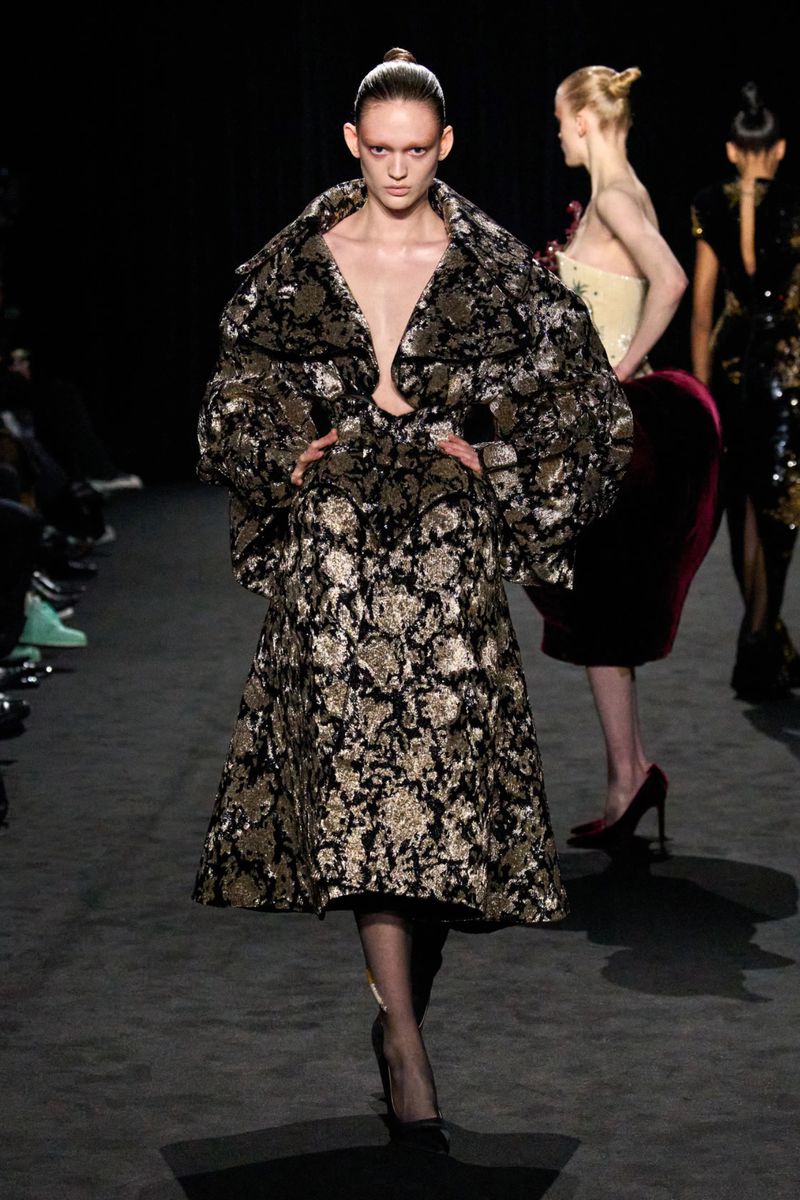 Ashi Studio Haute Couture Spring 2025 Show (Ashi Studio)