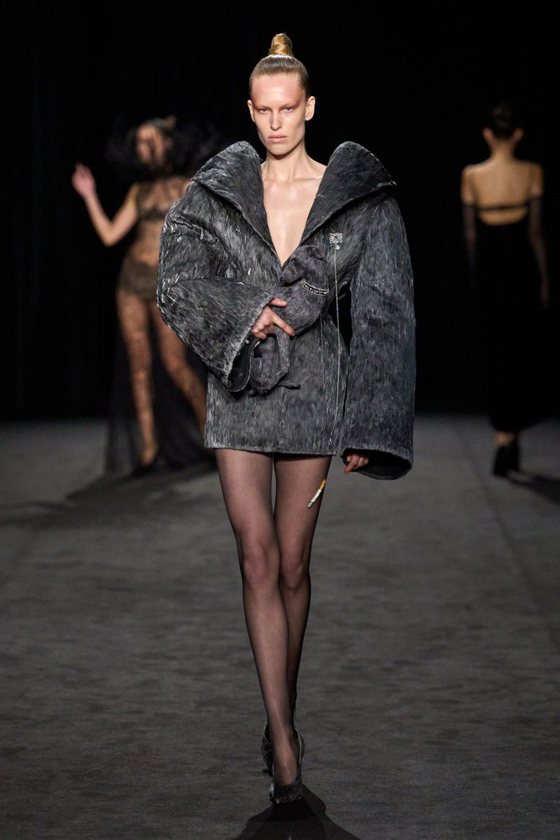 Ashi Studio Haute Couture Spring 2025 Show (Ashi Studio)