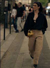 Julie Ragolia - Fashion Director Profile - Photos & latest news