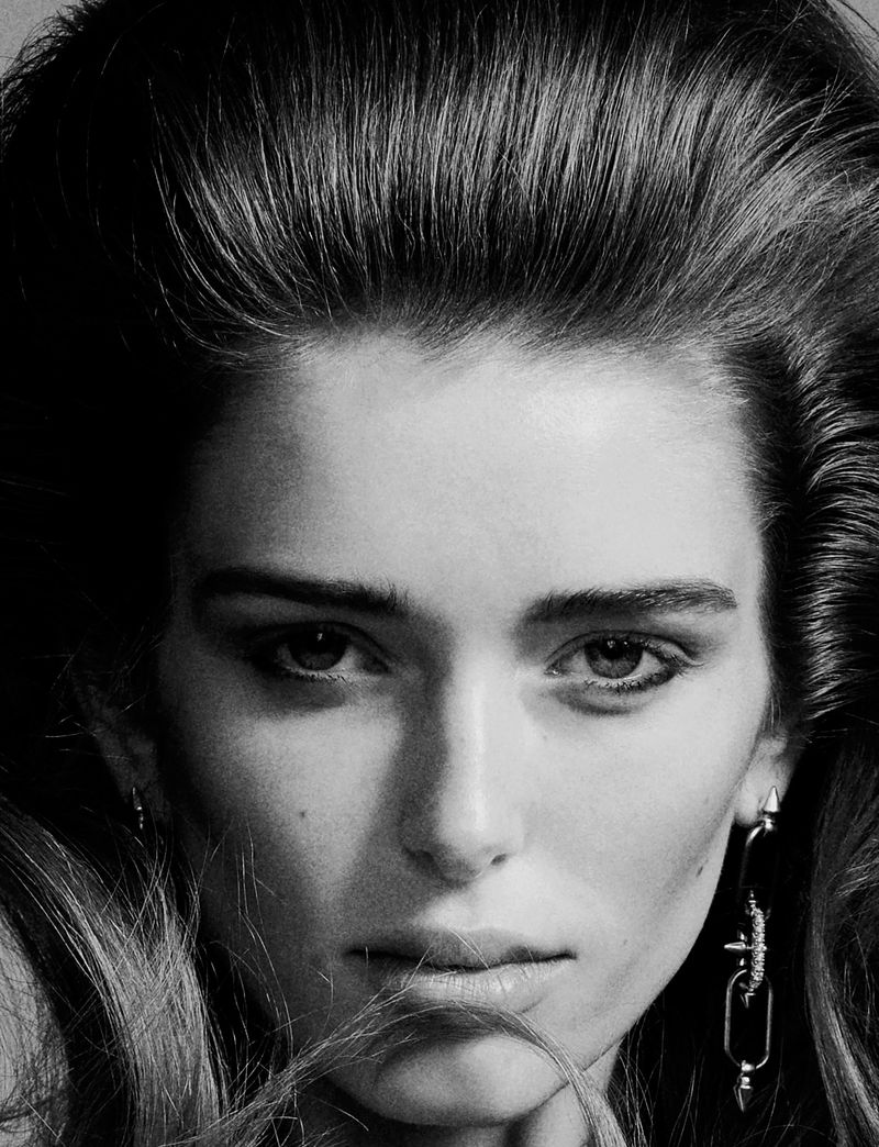 STELLA (Pop Magazine)