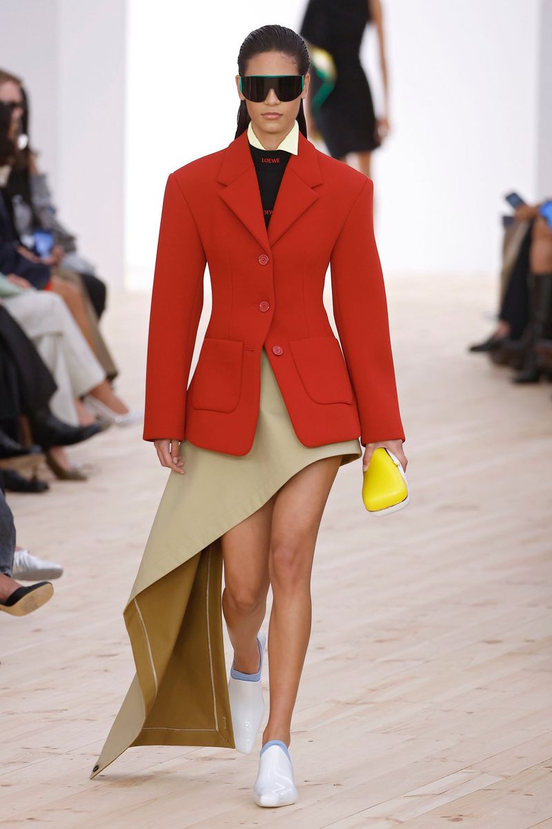 Loewe S/S 26 Show (Loewe)