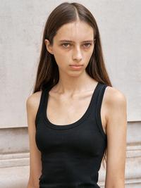 Anisa Soppet - Model Profile - Photos & latest news