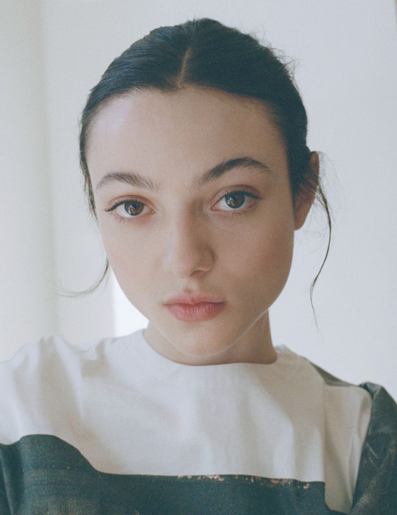 Lily Mclnerny (SHADOWPLAY Magazine)