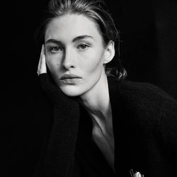 Grace Elizabeth - Model Profile - Photos & latest news