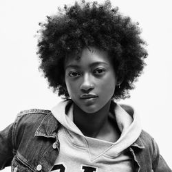 Toni Smith - Model Profile - Photos & latest news