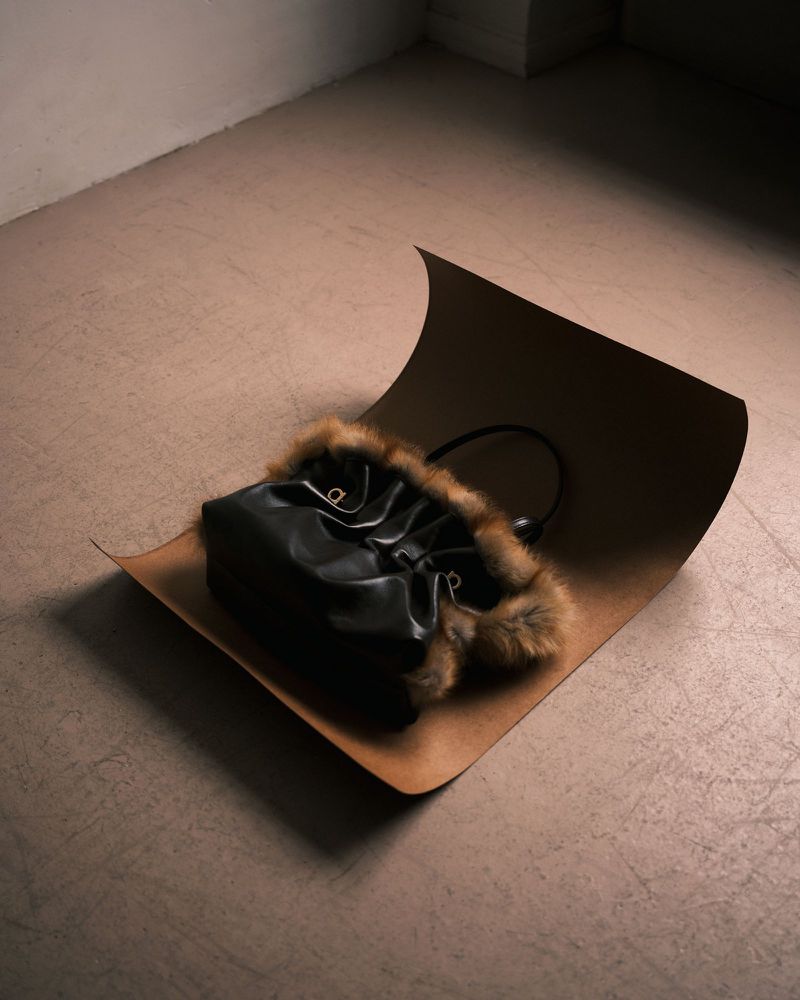 Hold The Moment (Telegraph Luxury)