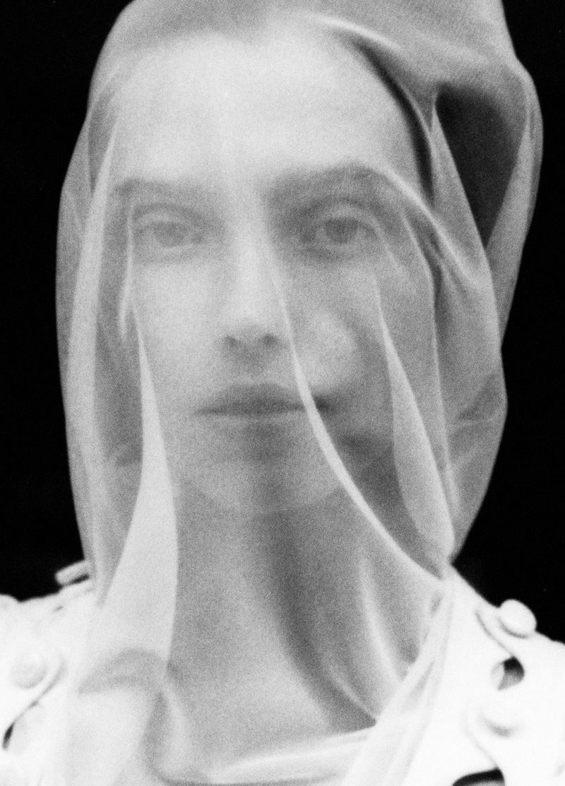 Ode to Fading | Project , Issue N° 20, Ten years of Mia. (Mia Le Journal)