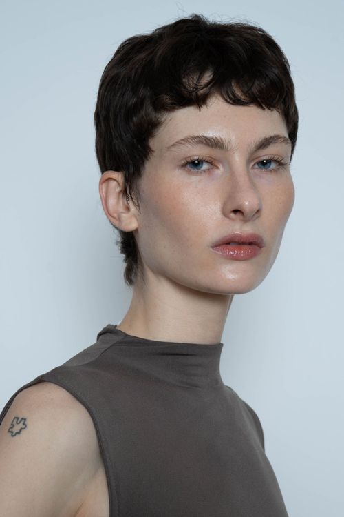 Maeve Sullivan - Model Profile - Photos & latest news