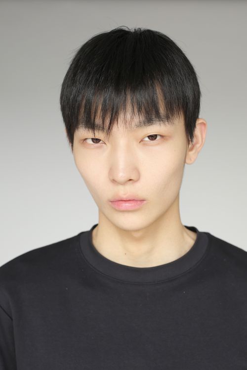 Xie Binghuan - Model Profile - Photos & latest news
