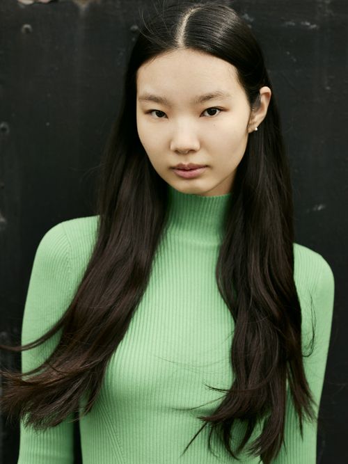 Yeri Lee - Model - detail by client