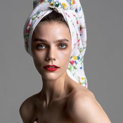 Betsy Gaghan - Model Profile - Photos & latest news