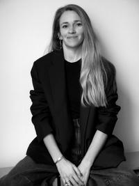 Alexandra Conti - Fashion Editor/Stylist Profile - Photos & latest news