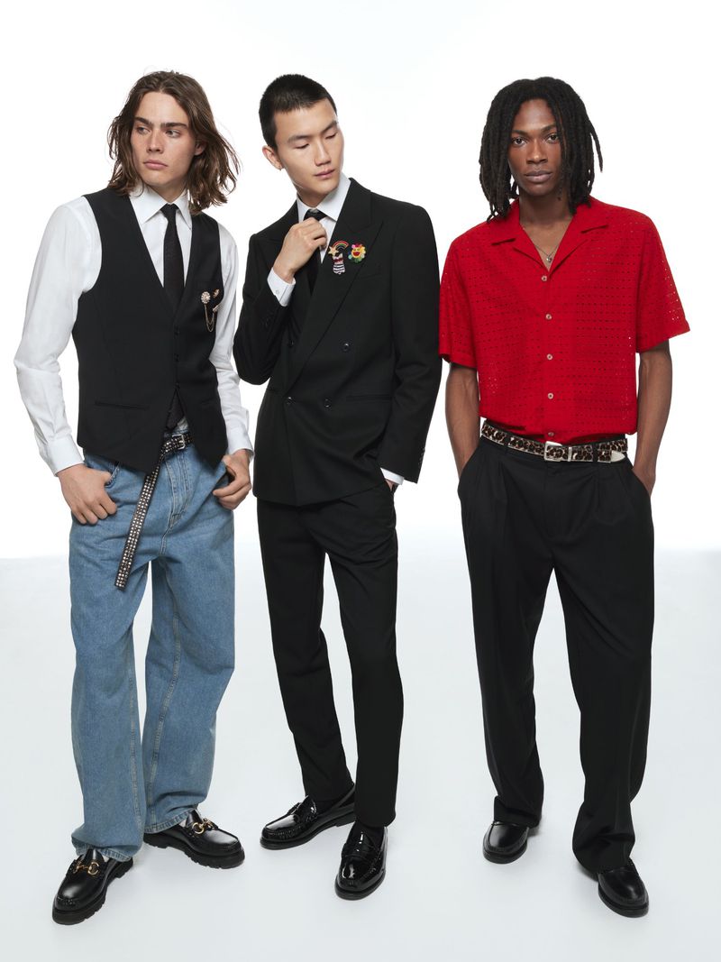 Prom 03/25 (Simons Canada)