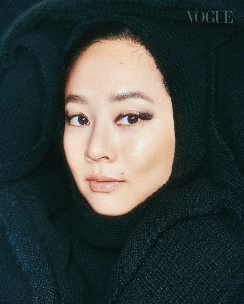 Stephanie Hsu (Vogue Singapore)