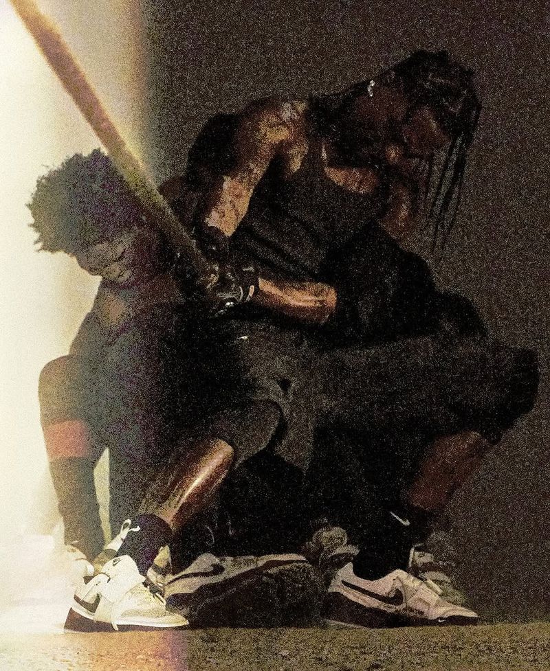 Nike x Travis Scott (Nike)