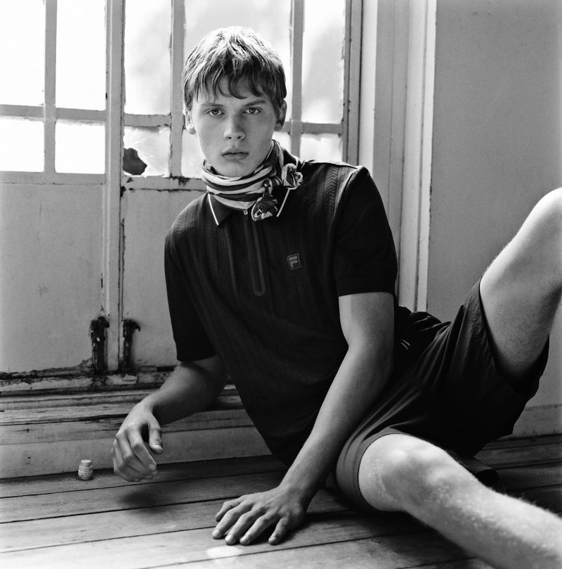 Glance Away (Re-Edition Magazine)