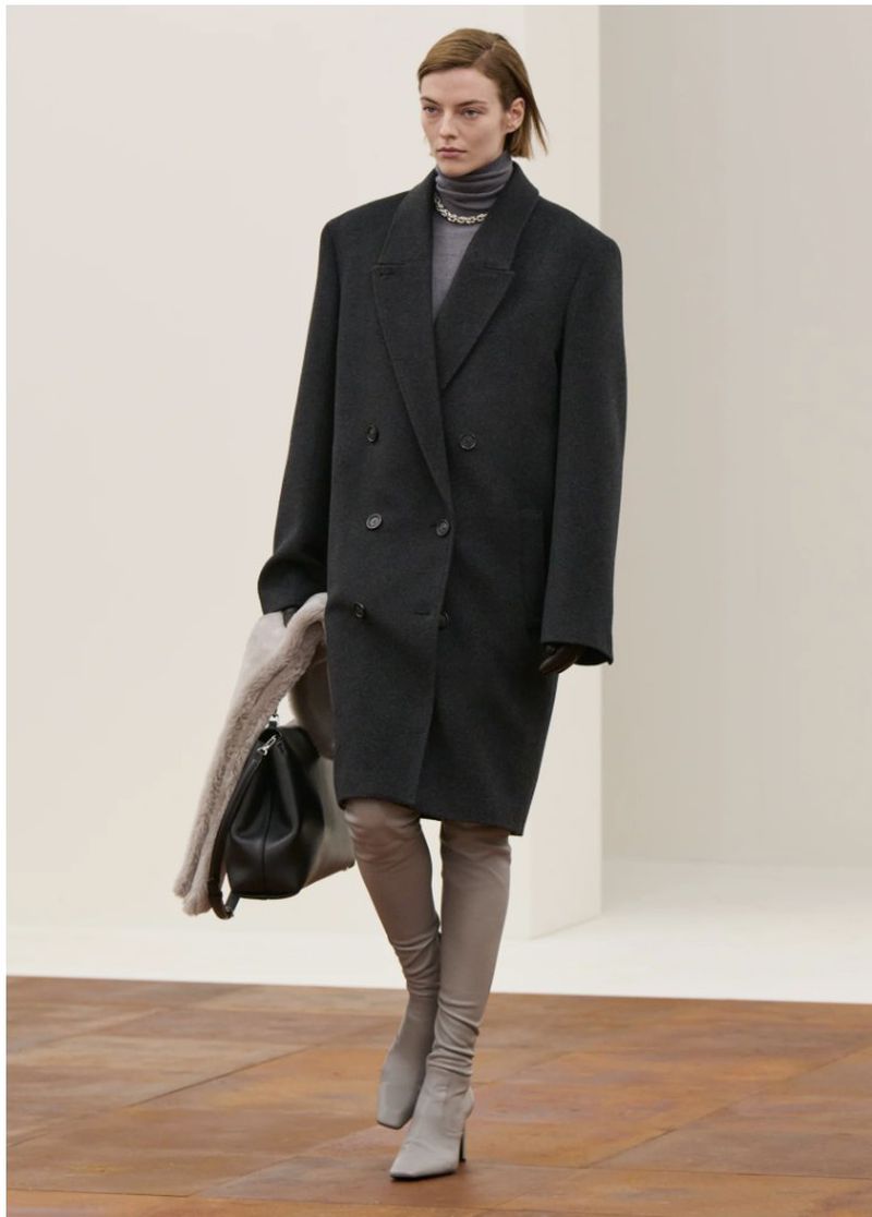 Toteme F/W 25 Show (Totême)