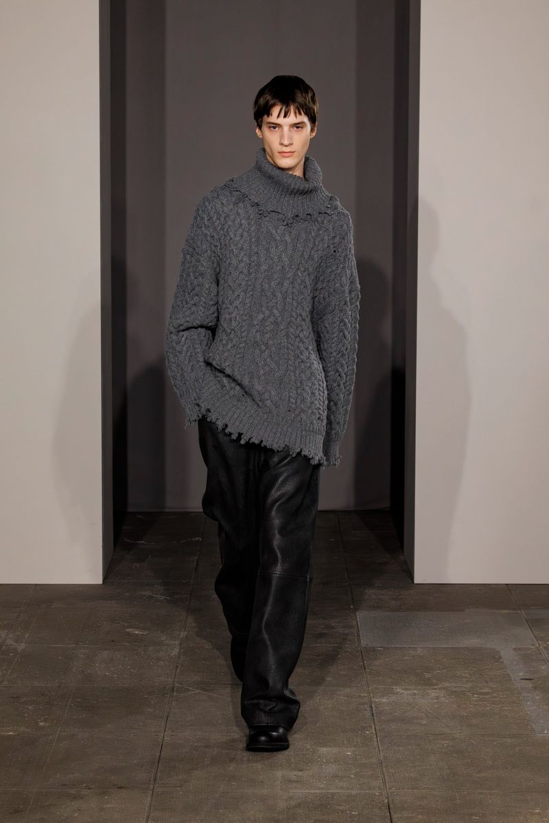 Simkhai F/W 25 Show (Simkhai)
