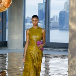 Ali Dansky - Model Profile - Photos & latest news