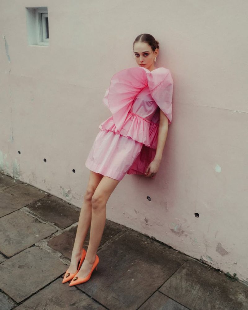 Georgia Dyer by Charles Cave (5ELEVEN Magazine)