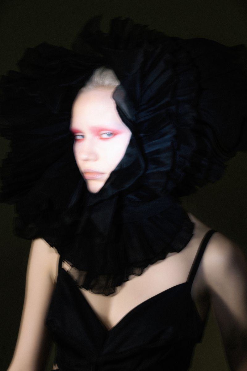 Shape of light (L'Officiel Malaysia)