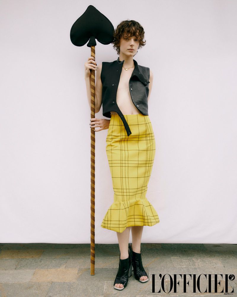L'officiel Brasil - August Issue (L'Officiel Brasil)