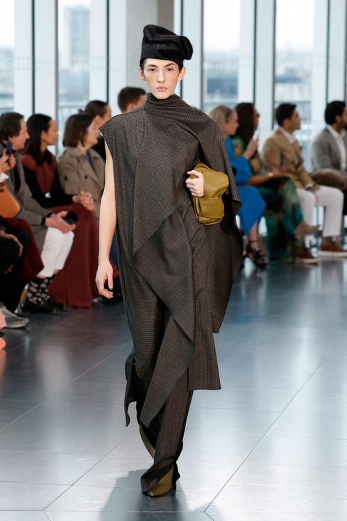 Grace Percival - Model - detail by client