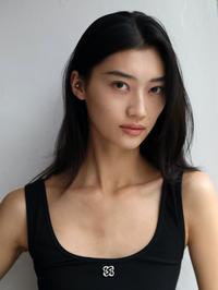 RenQing Shang Guan - Model Profile - Photos & latest news