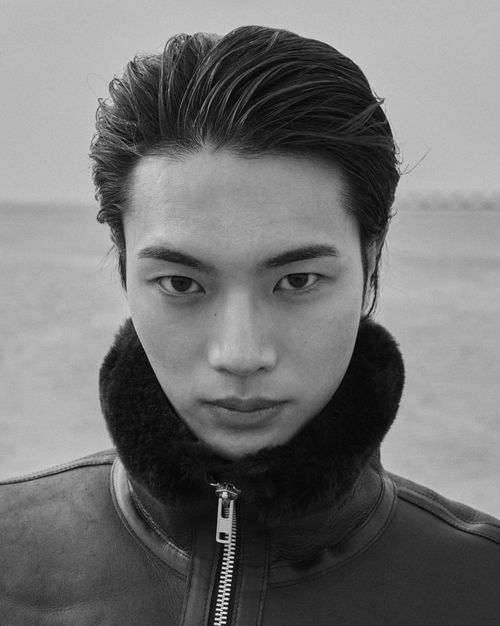 Ho Kyung Lee - Model Profile - Photos & latest news