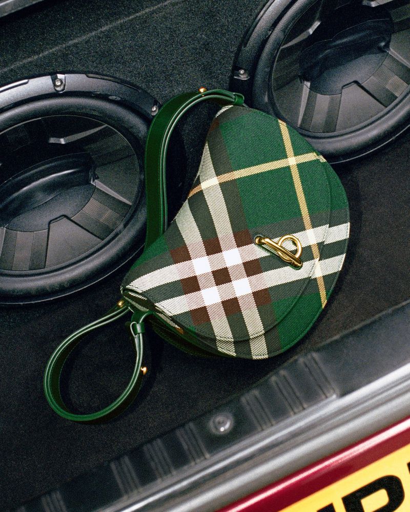 B is for Burberry (Burberry)